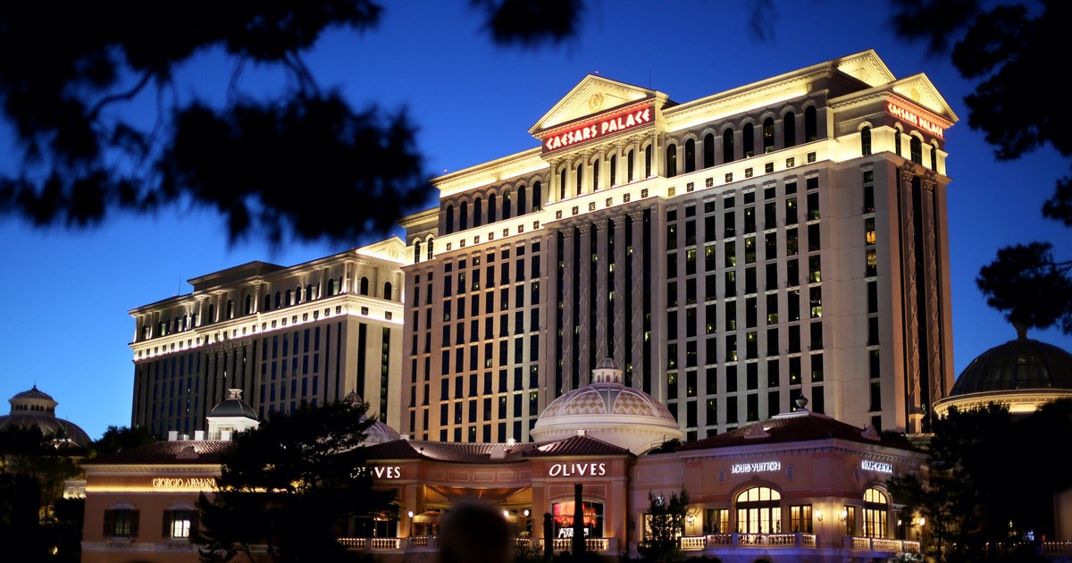 Stadium seating, massages, and pop-up beer booths: Why Caesars Palace in Las Vegas is the best ...