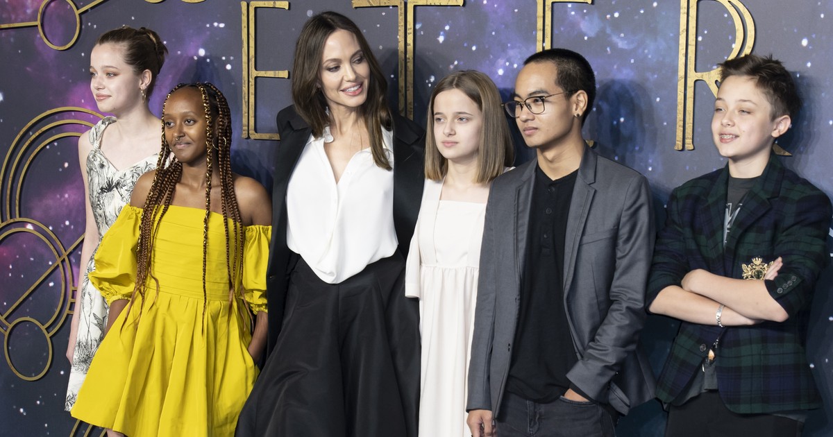 Rohan az idő, ilyen nagy már: főiskolás lett Angelina Jolie lánya. Nézd ...