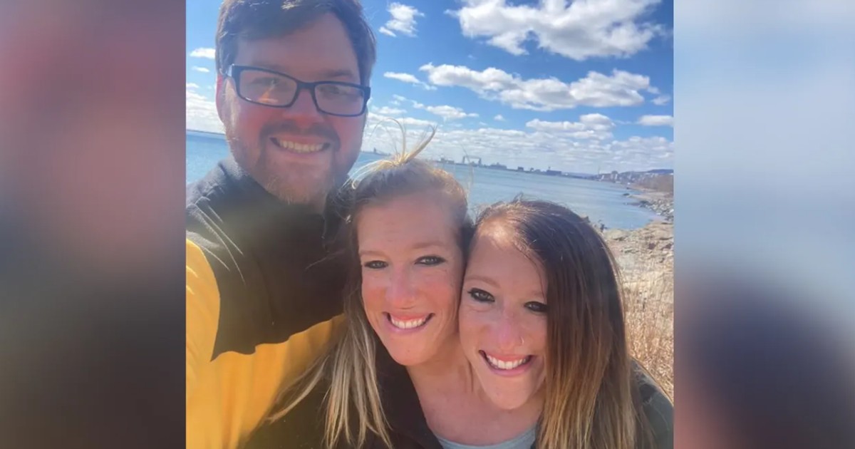 Abby i Brittany Hensel odpowiedziały hejterom. Poszło o ślub jednej z ...