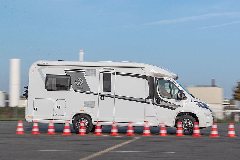 Wakacje we własnym domu - test kampera Knaus Sky TI 650 MF Platinum ... Wakacje we własnym domu - test kampera Knaus Sky TI 650 MF Platinum ...