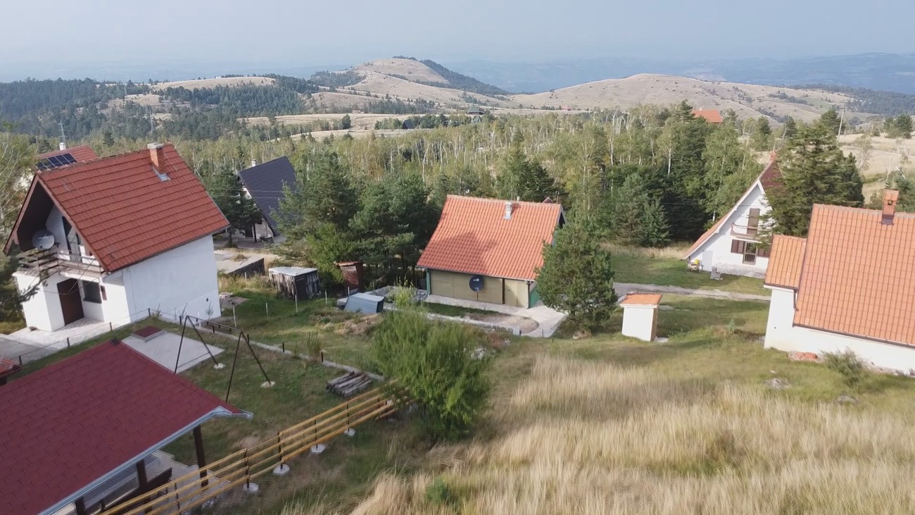 Velika potražnja za smeštajem ali i za placevima na Divčibarama