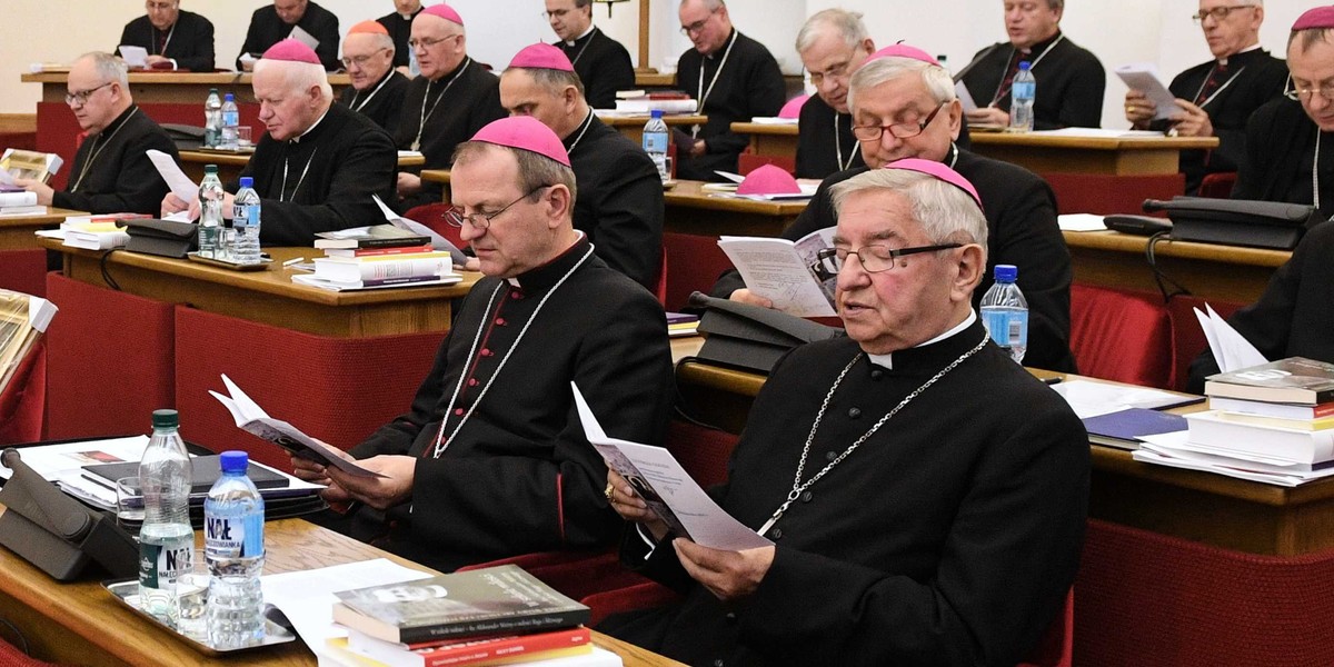 Episkopat przyjął nowe zasady formacji w seminariach duchownych ...