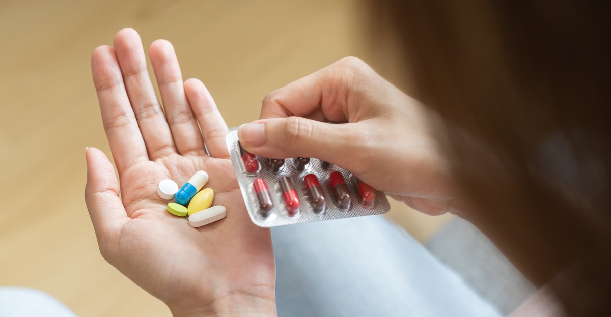 Witamina B9 - działanie i objawy niedoboru. Kiedy suplementować ...