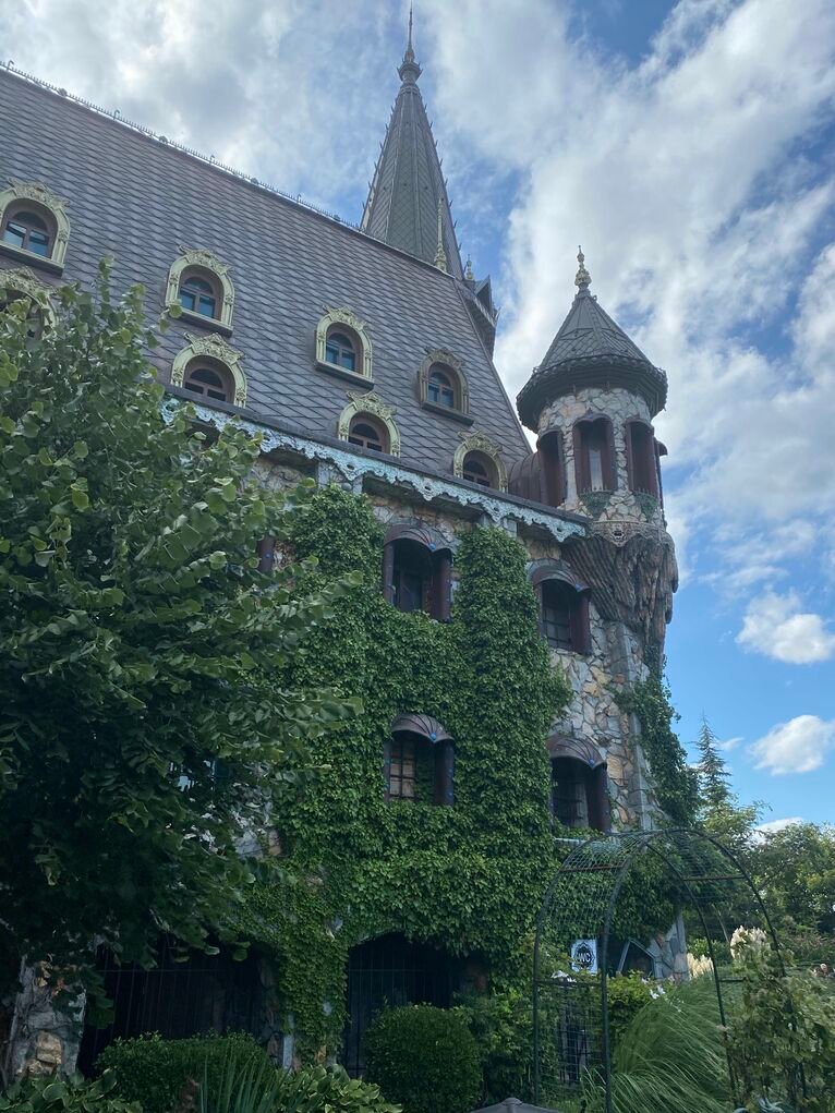 Zamek Ravadinovo - spełnione marzenie bułgarskiego milionera - Styl życia