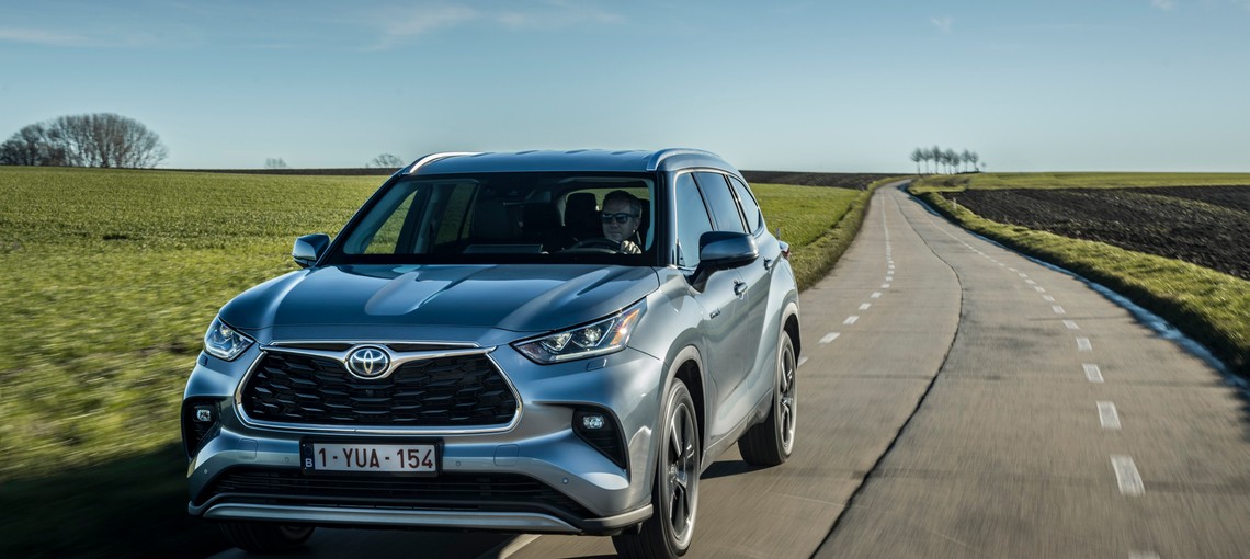 TOYOTA Highlander Highlander Hybrid XU70 Prestige CVT 336KM 247KW ...