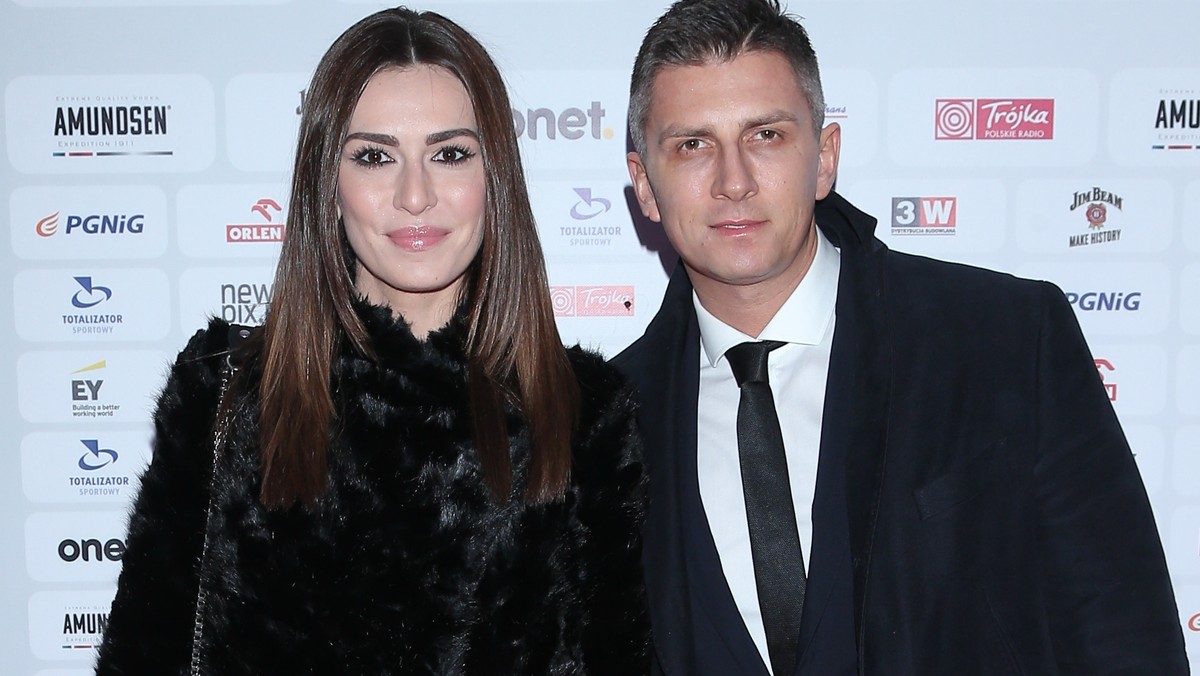 Żona Mateusza Borka jest od niego młodsza o 10 lat. Jak się poznali ...