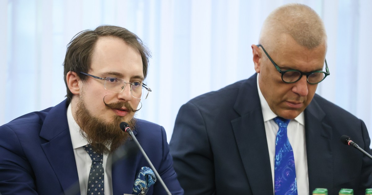 "Jak cię złapią za rękę, to mówisz nie twoja ręka". Co mówiły urzędniczki na taśmach Mraza ...