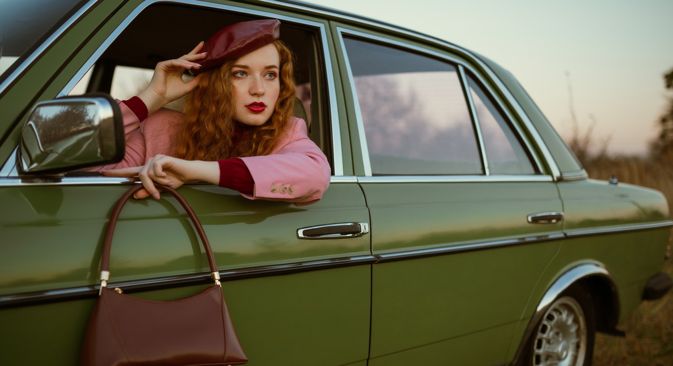 Lata 30. Moda damska i męska - trendy i stylizacje, które możesz ...