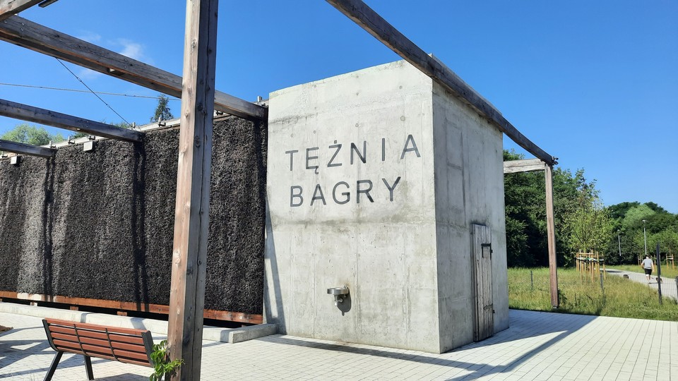 Odwiedziłam krakowskie kąpielisko. "Za cenę gofra można kupić obiad ...