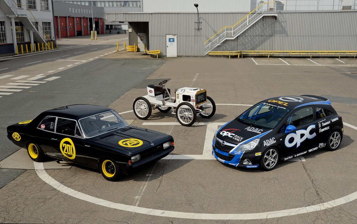Grand Prix Oldtimerów: gwiazdy 111. rocznicy Opel Motorsport - auto ...