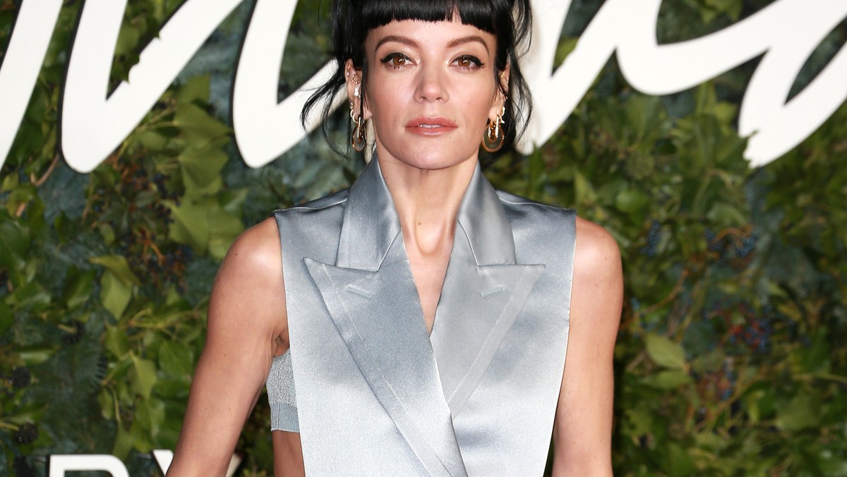 Jej hity podbiły światowe rozgłośnie. Teraz wyznała, że "prawie w ogóle ...