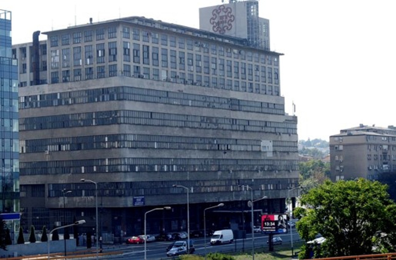 PRODAJE SE VELIKA ZGRADA KOD SAJMA MPP Bigz odlučuje o imovini velike ...