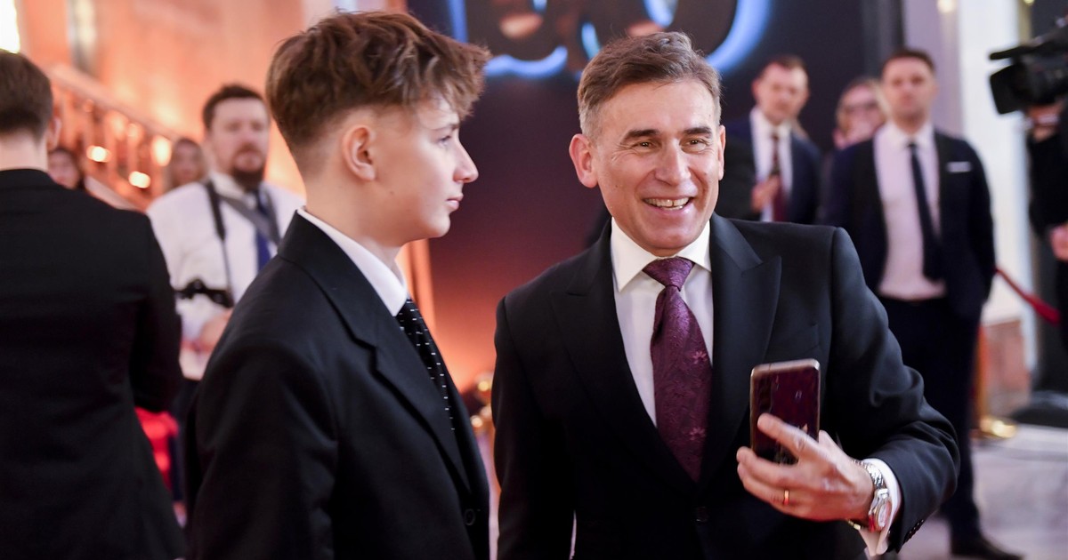 Robert Korzeniowski z synem na Gali Mistrzów Sportu. Podobny do ojca?