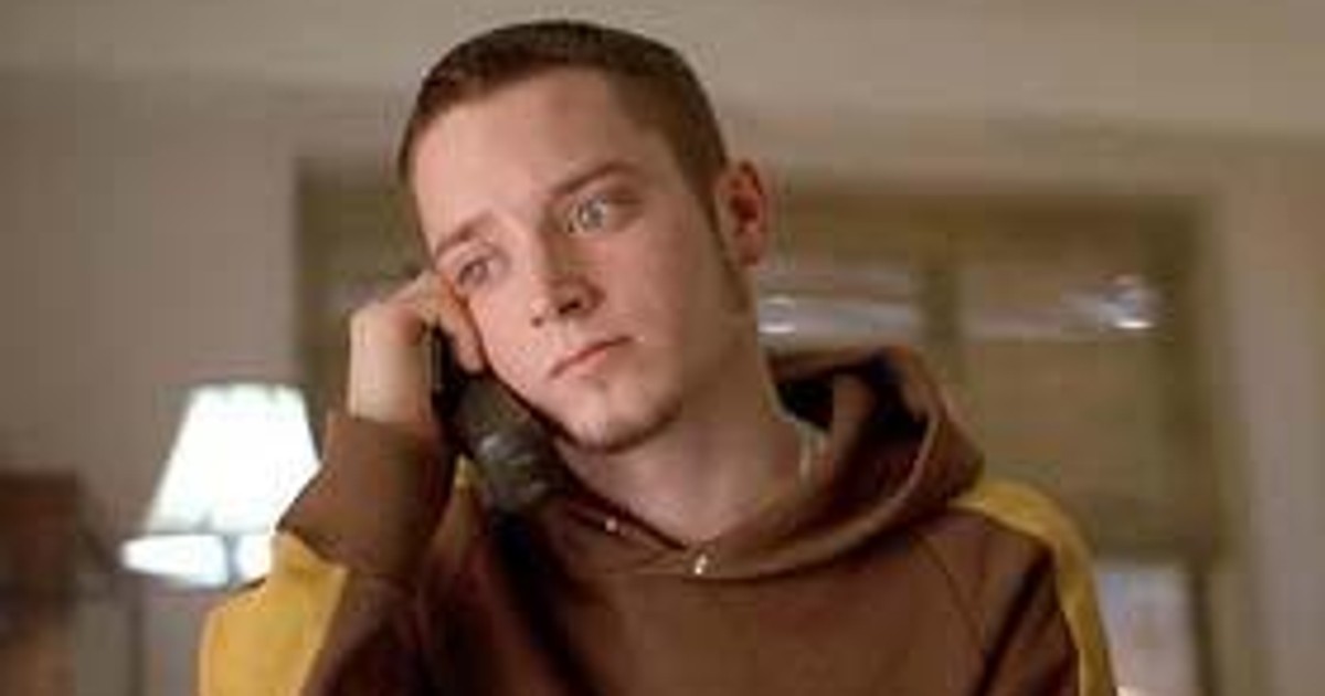 Elijah Wood bez włosów - Film