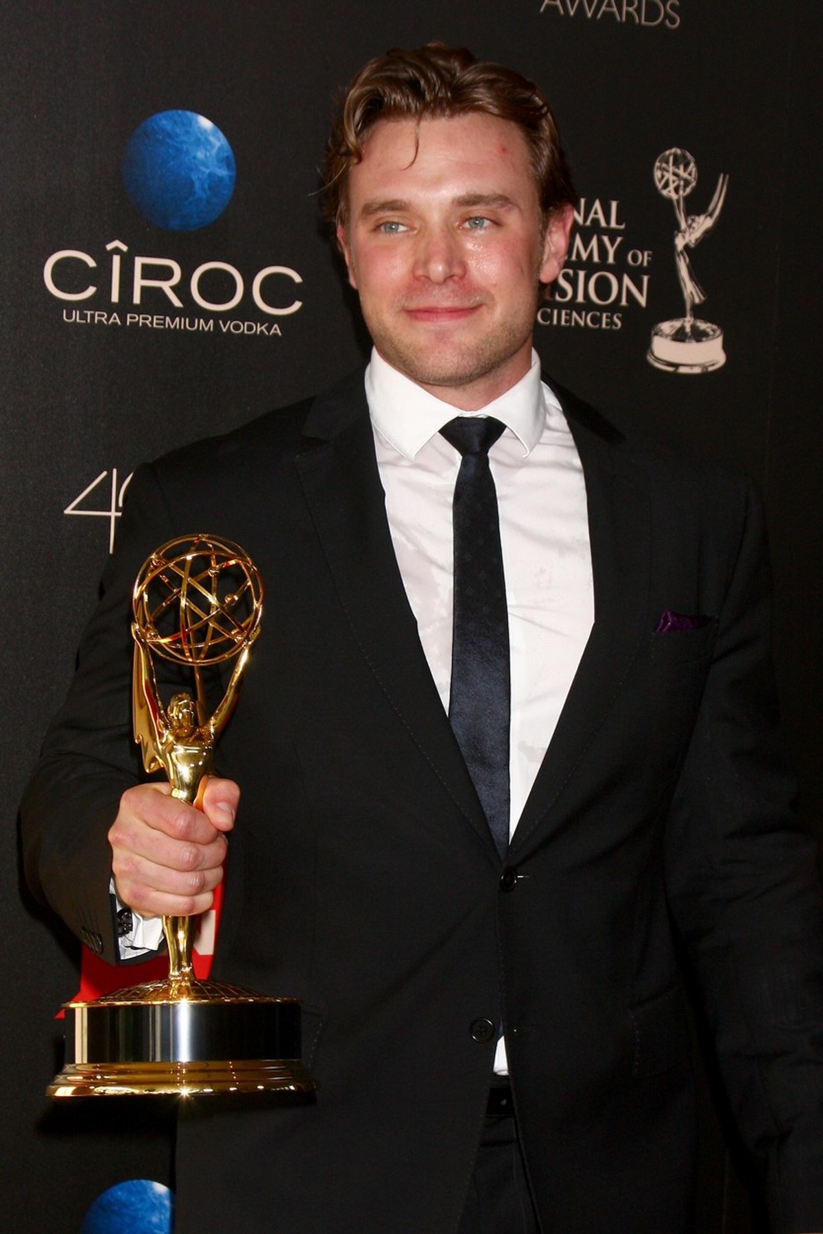 Poznati glumac Bili Miler umro pred svoj 44. rođendan - Žena.rs