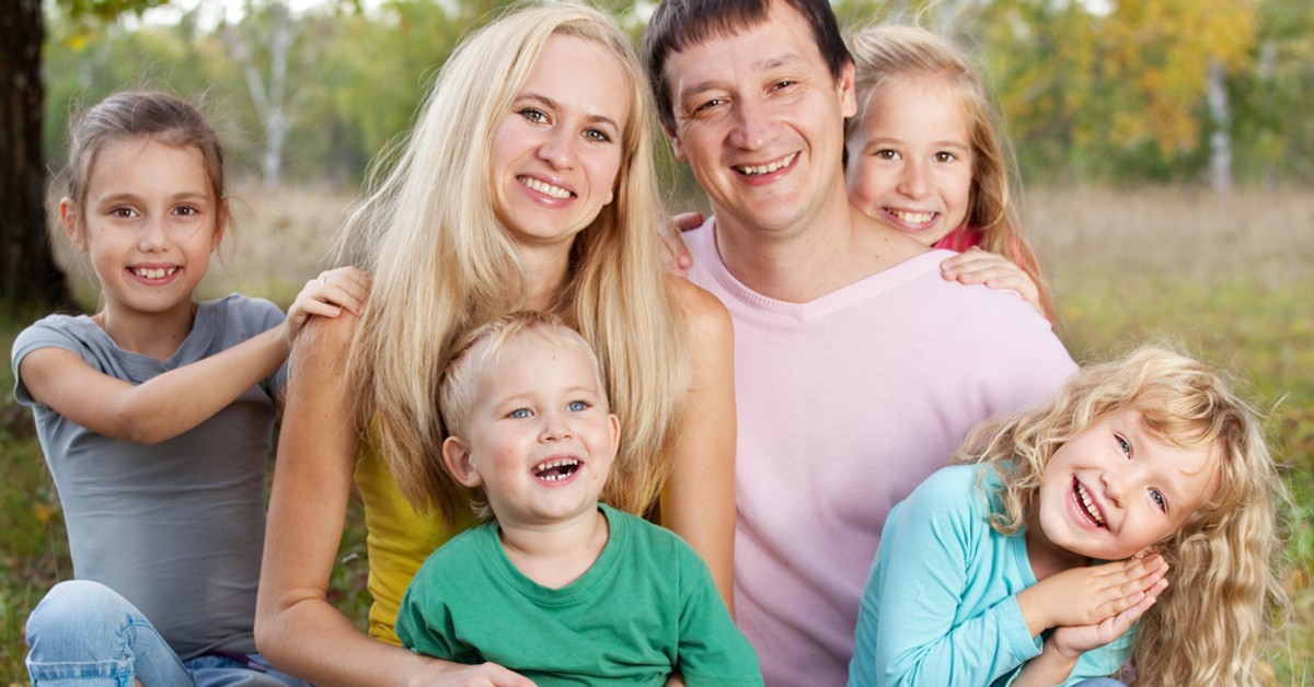 Rodzina na trójkę z plusem. Jak wygląda życie rodzin wielodzietnych w ...