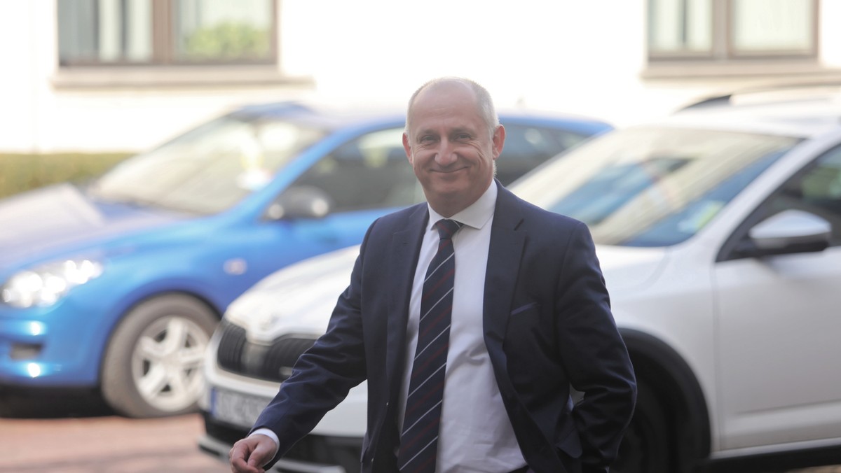 Neumann o ewentualnym wspólnym starcie z ruchem Hołowni - Wiadomości Neumann o ewentualnym wspólnym starcie z ruchem Hołowni - Wiadomości