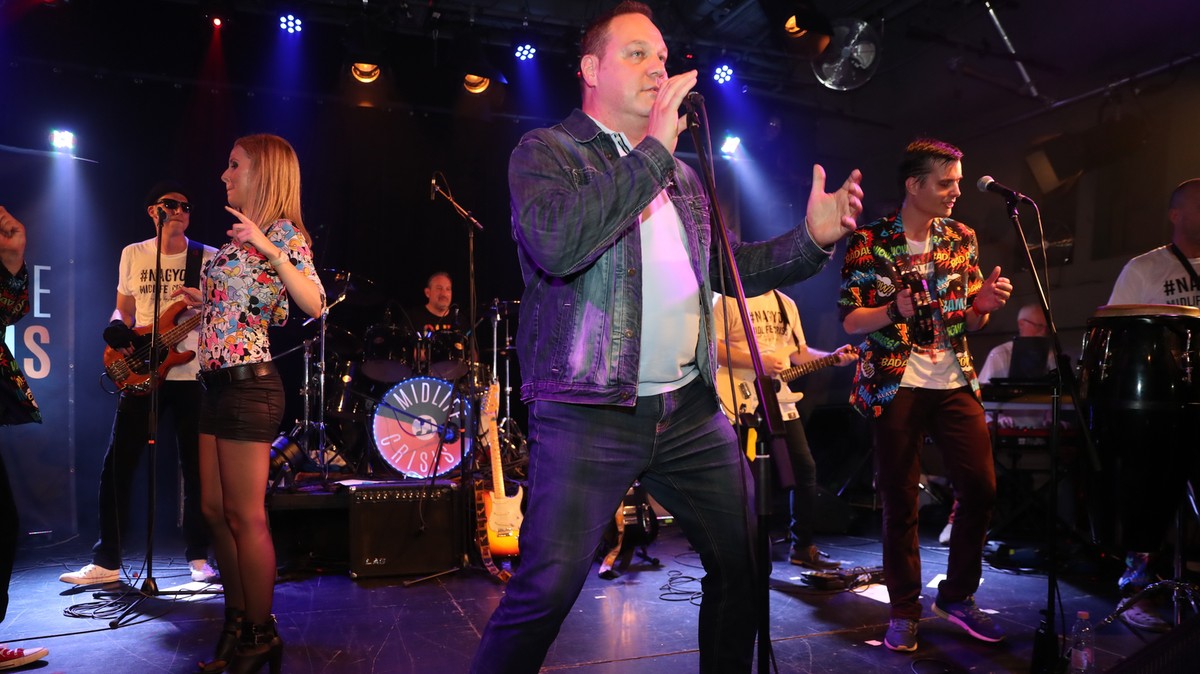 Sztárokkal erősített Radnai Péter bulizenekara: Pachmann Péter is ...