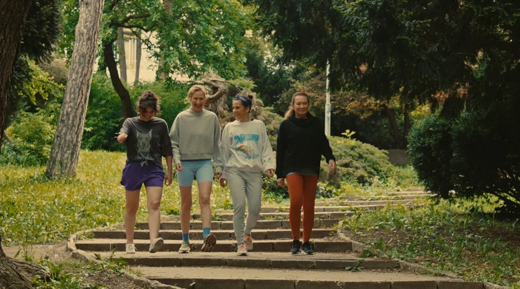 Már nem kell sokat várni, és felkerül a Netflixre a Futni mentem - Blikk