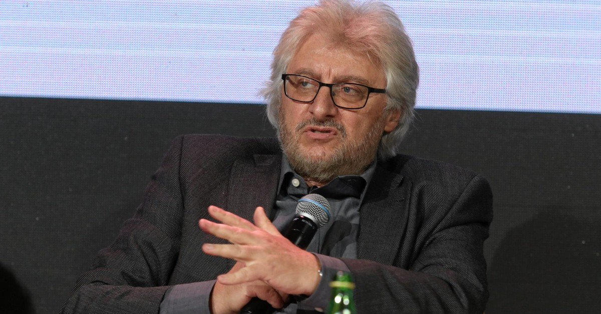 Prof. Markowski: PiS łamie konstytucję, a powinna być dla nich jak ...