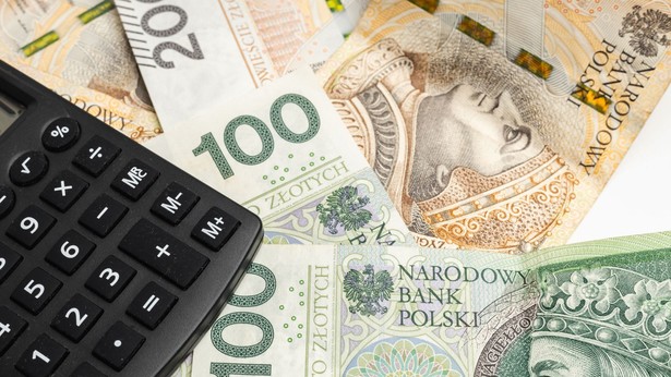 Wzrost płac w Polsce hamuje. GUS podaje najnowsze dane - Dziennik.pl Wzrost płac w Polsce hamuje. GUS podaje najnowsze dane - Dziennik.pl