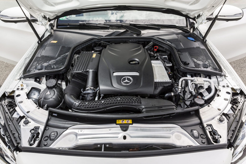 Silniki Mercedesa - czy są mocne i trwałe? Sprawdzamy silniki M270 i M274