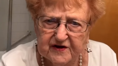 Babička reaguje na smrť svojho ex: Jej videá s čiernym humorom sú hitom ...