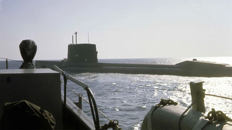 Przepłynęli cały świat pod wodą. Ten okręt podwodny dokonał niemożliwego