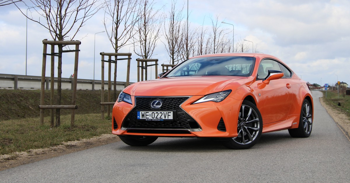 Lexus RC 300h – wygląda super, ale jeździ jak Prius | TEST
