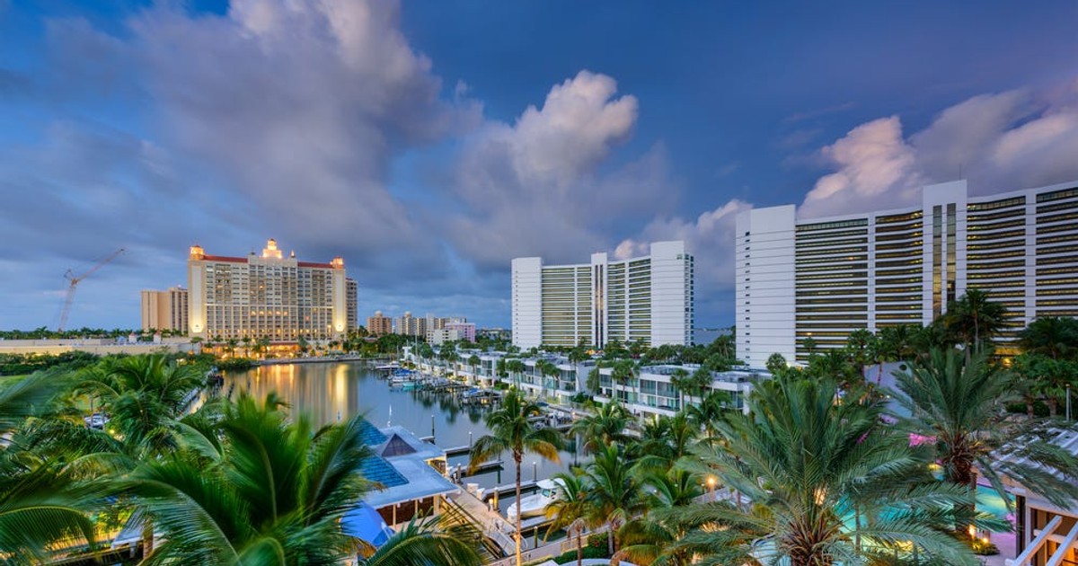 The 10 cities workers are flocking to — and the 10 they're leaving ...