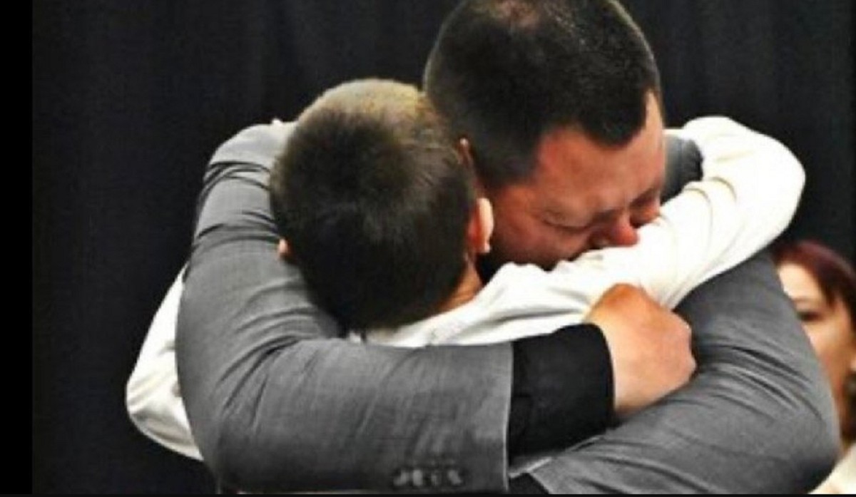 Sastavak dečaka Nenada iz Crne Gore rasplakao region, njegove reči o ...