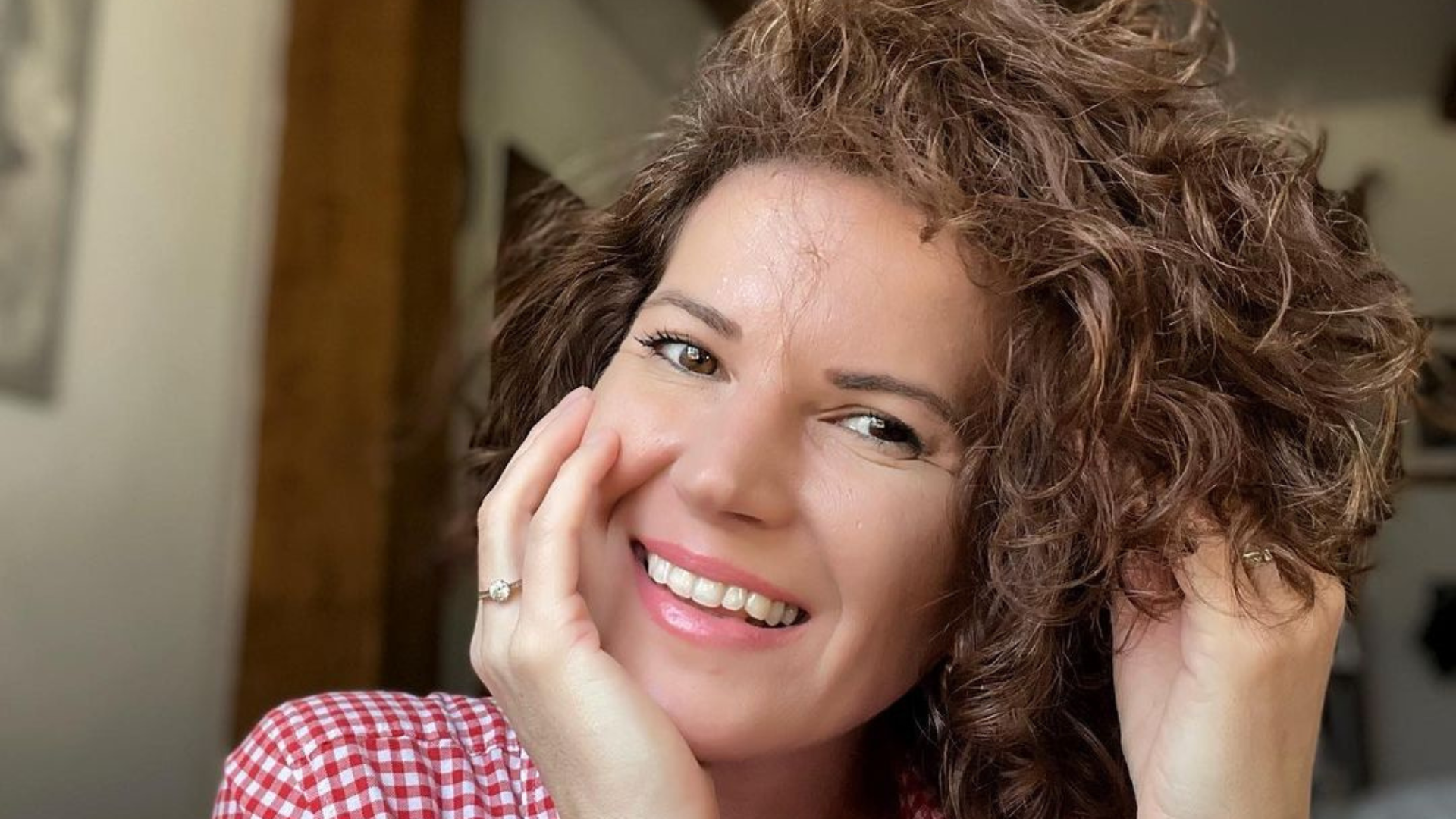 Slzy a bolesť Viki Rákovej: Herečka sa nechala vylepšiť! Spoznáte ju na ...