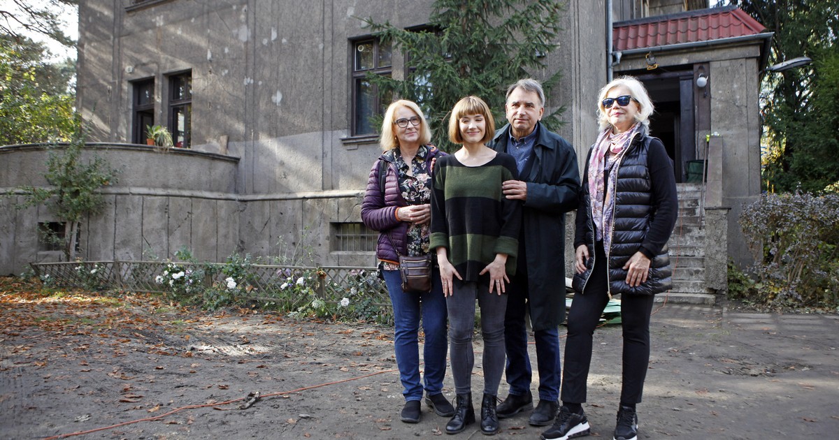 Serial "Dom pod Dwoma Orłami" był wstrzymywany rok przez TVP!