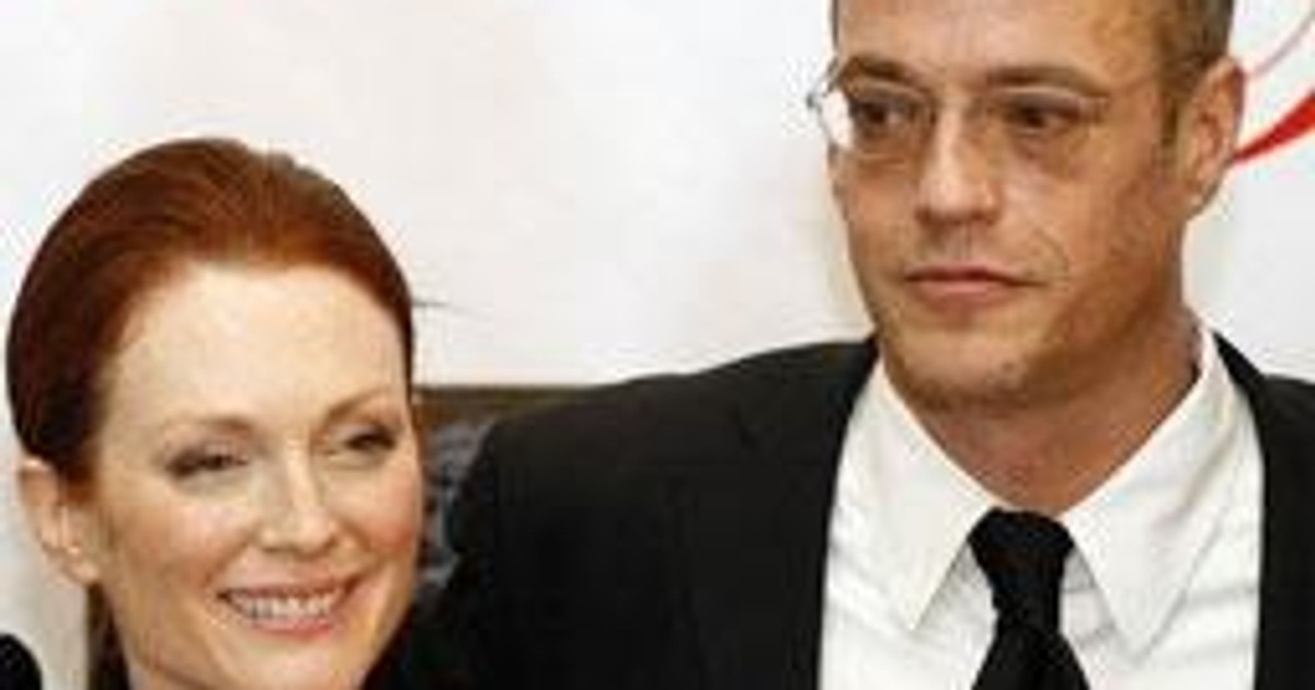 Twórca "Uwikłanych" z Julianne Moore odwiedzi Polskę - Film