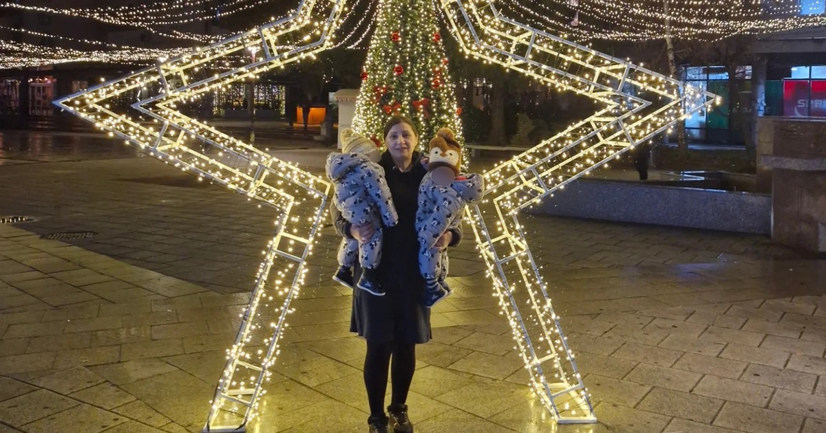 Leposava Jovčić iz Bujanovca je u 47. godini rodila blizance Savu i ...