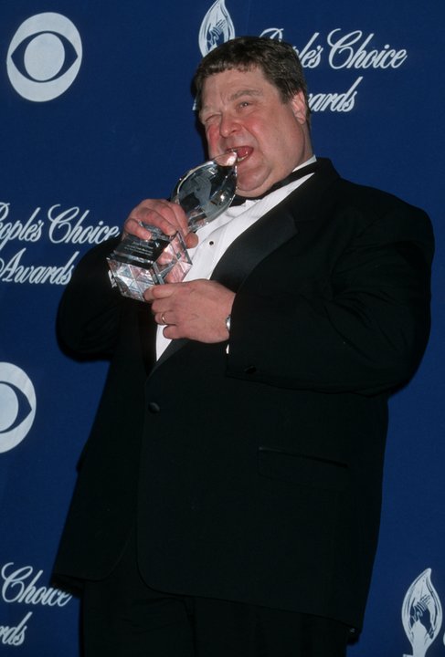 John Goodman przeszedł metamorfozę. Zgubił 90 kg! - Film