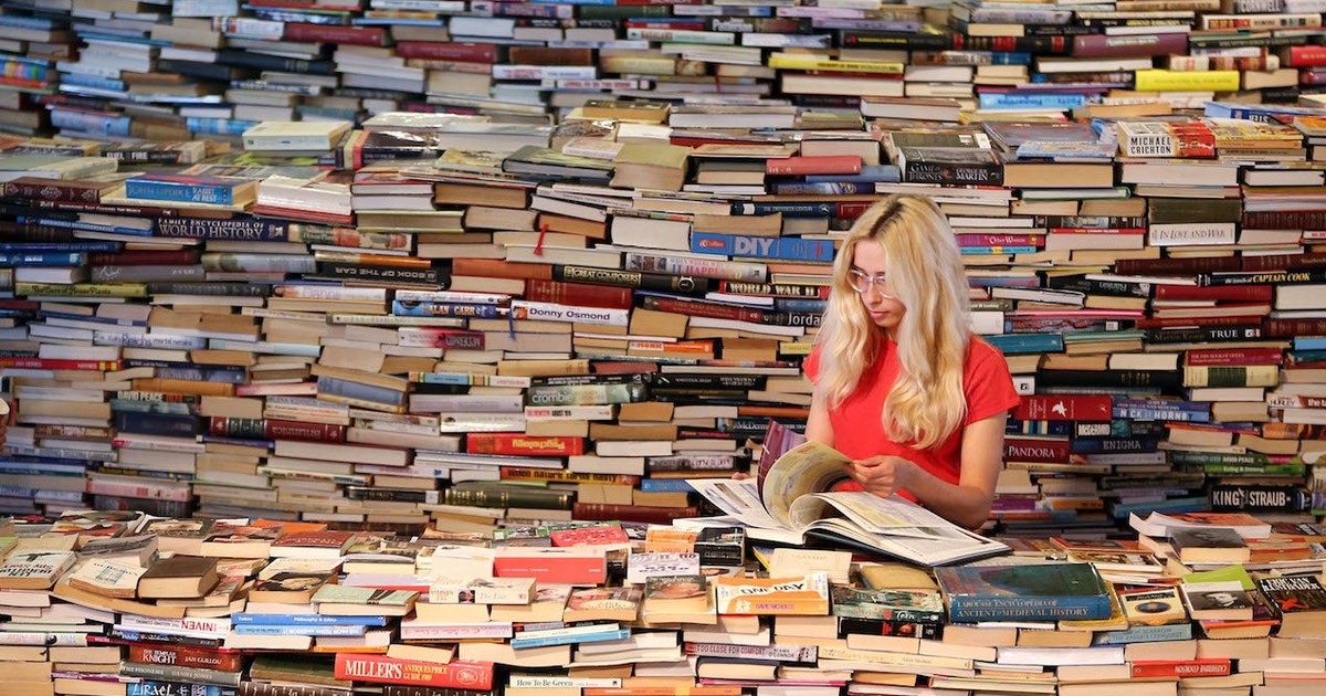 SUCCESS LIBRARY: All the books you need to read to build wealth, get ...