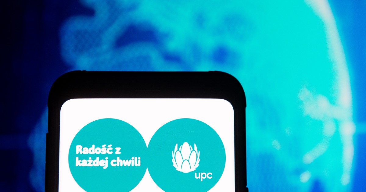 Play znów zmienia warunki abonentom UPC Polska