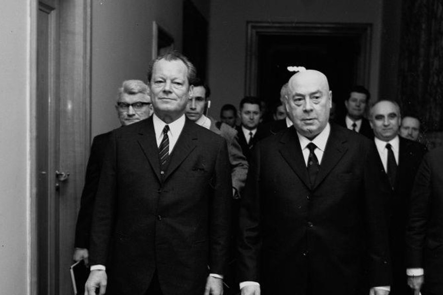 40 lat temu PRL i RFN nawiązały stosunki dyplomatyczne - Polska ... 40 lat temu PRL i RFN nawiązały stosunki dyplomatyczne - Polska ...