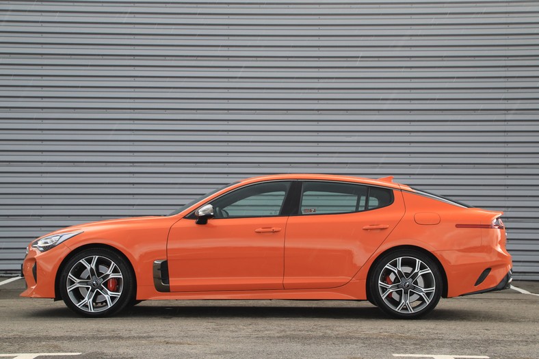 Kia Stinger GT 3.3 V6 - jak jeździ GT z Korei? - TEST