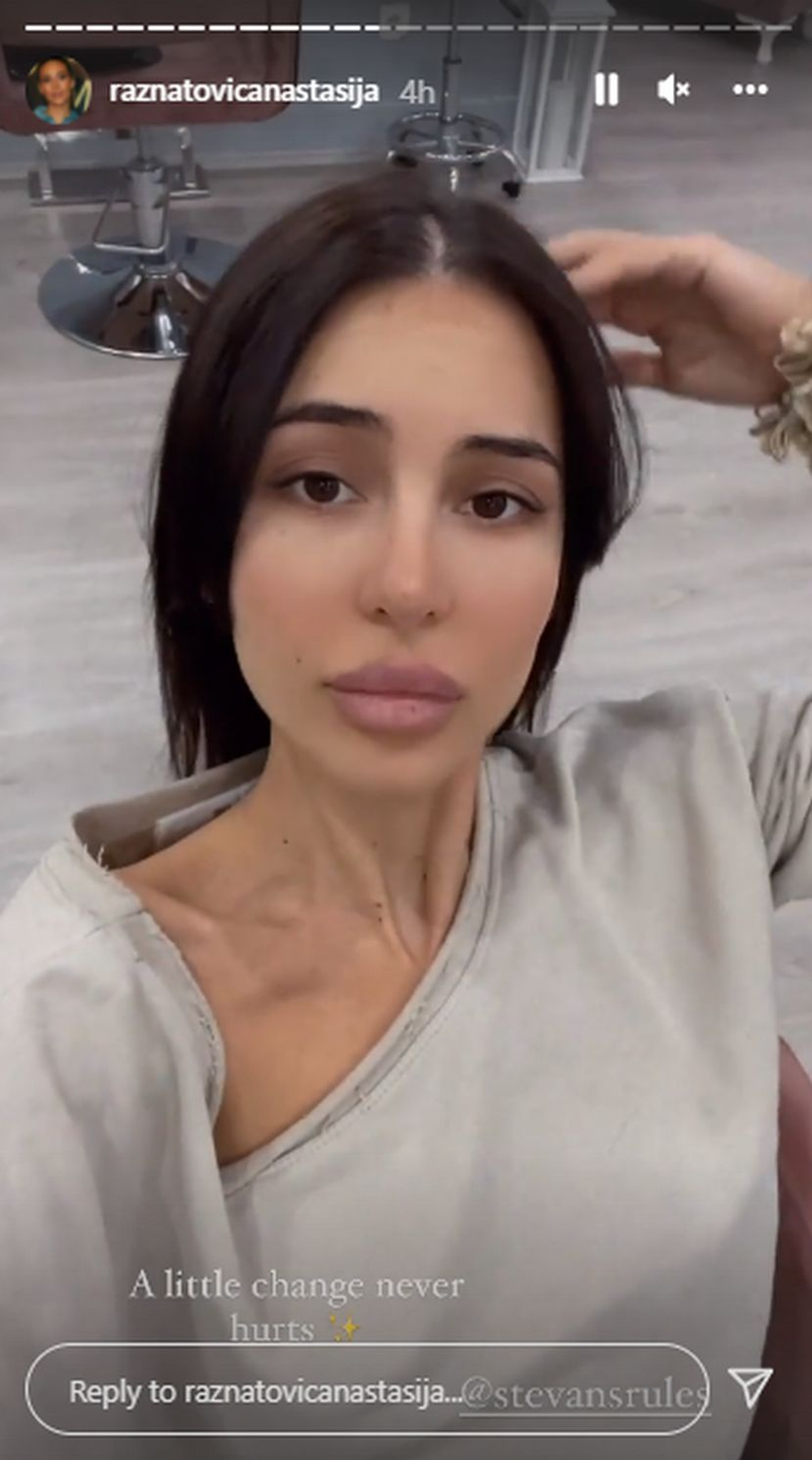 (FOTO) ANASTASIJA RAŽNATOVIĆ PROMENILA IMIDŽ Potpuno bez šminke i evo kako SAD IZGLEDA - Blic