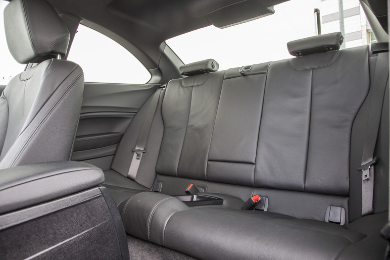 BMW 230i Coupe Performance Parts - z duszą na ramieniu | TEST