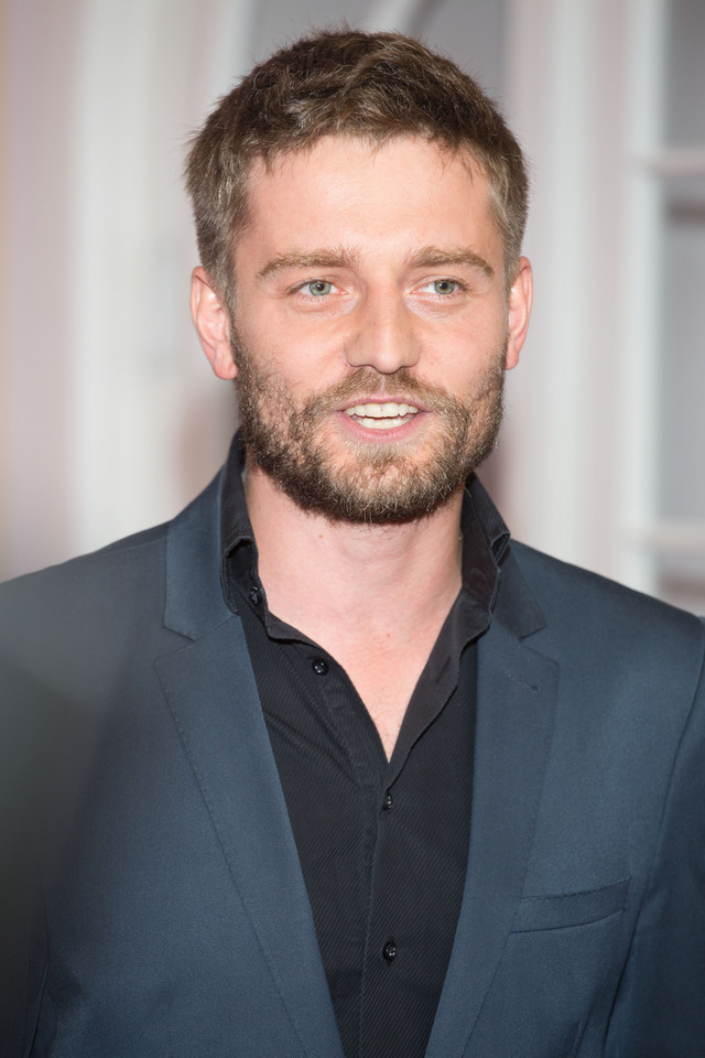 Rogacewicz kończy 42 lat. Od "Na dobre i na złe" do własnego ...