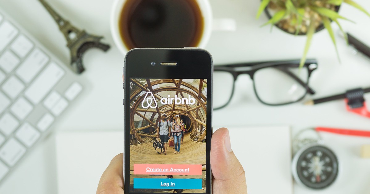 How to search Airbnb listings by map to see any area's accommodations ...