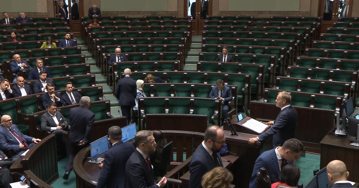 Exposé Donalda Tuska Pustki Na Sali Nie Rozumiem śmiechu Z Tyłu 