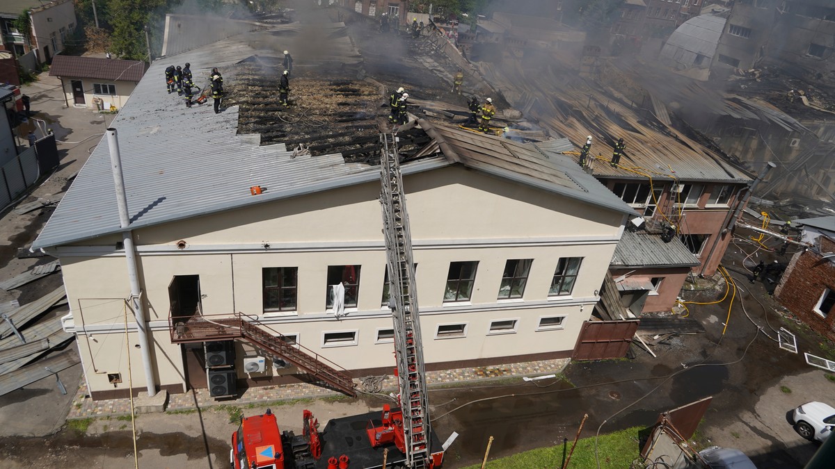 Rusi gađali centar Harkova, beba među 33 povređenih - Blic