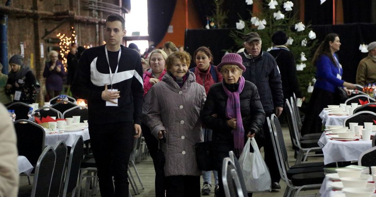 Chcesz pomóc potrzebującym przed świętami? Akcje, które można wesprzeć ...