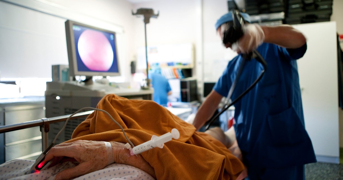 Kolonoskopia - jak wygląda badanie, czy jest bolesne? - Zdrowie