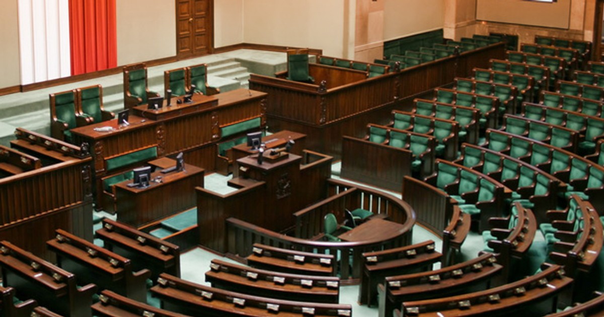 Wybory parlamentarne 2019. Jak przelicza się głosy na mandaty w Sejmie ... Wybory parlamentarne 2019. Jak przelicza się głosy na mandaty w Sejmie ...