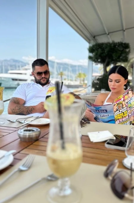 Udaje se Stanija Dobrojević: Starleta pokazala dijamantski prsten ...